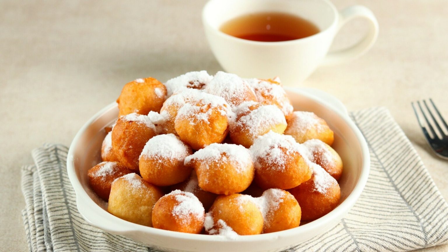 Okus iz djetinjstva: Ovo je recept za najbolje babine fritule - Brotnjo ...